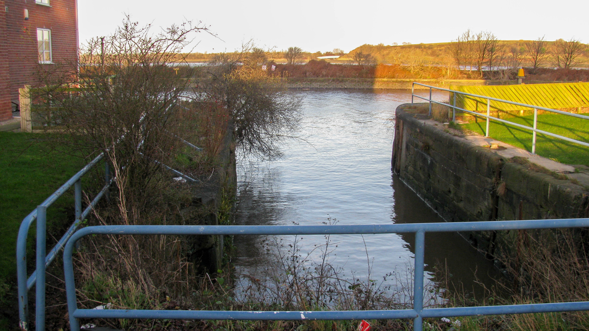 Runcorn Locks - Waterway Routes