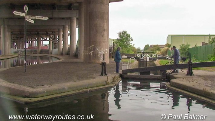 Above Spon Lane Top Lock - Waterway Routes
