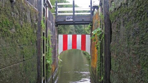 Flint Mill Lock Gauge - Waterway Routes