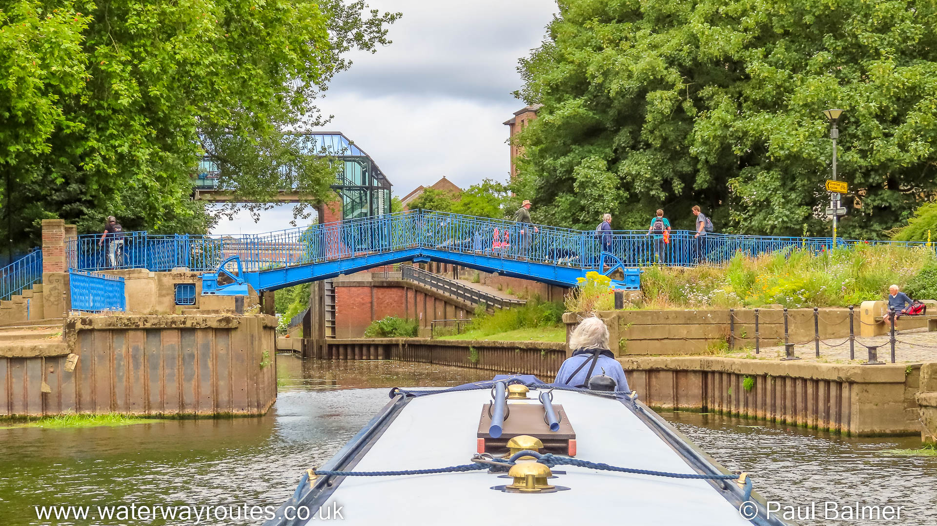Virtual Cruise along the River Foss - Waterway Routes